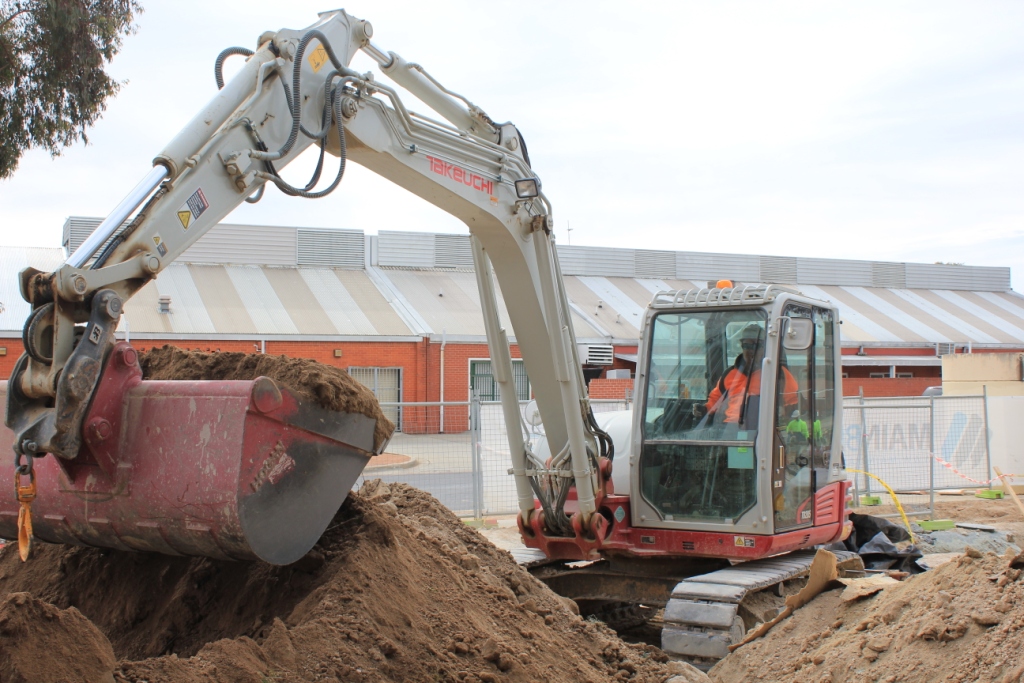 Commercial Plumbing Commercial Construction Digging – Athlonplumbing